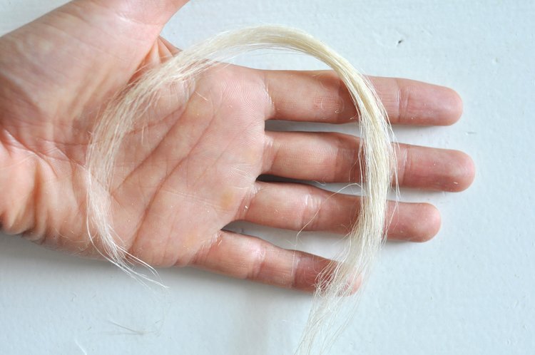 Sarah Bertrand-Hamel aux Ateliers Retailles – textiles + materiality ...